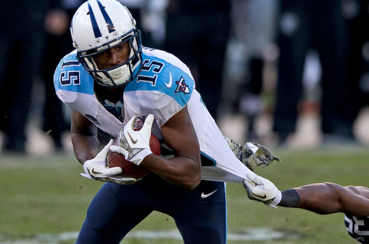 Titans vs. Raiders: Full Roster Grades for Tennessee in 23-19 Win ...