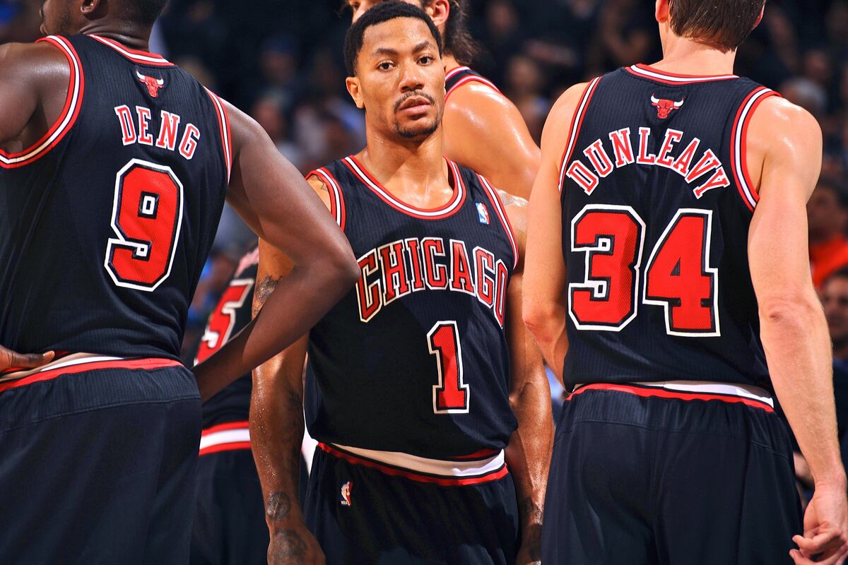 Derrick Rose Ruled Out for Remainder of Season with Torn Meniscus ...