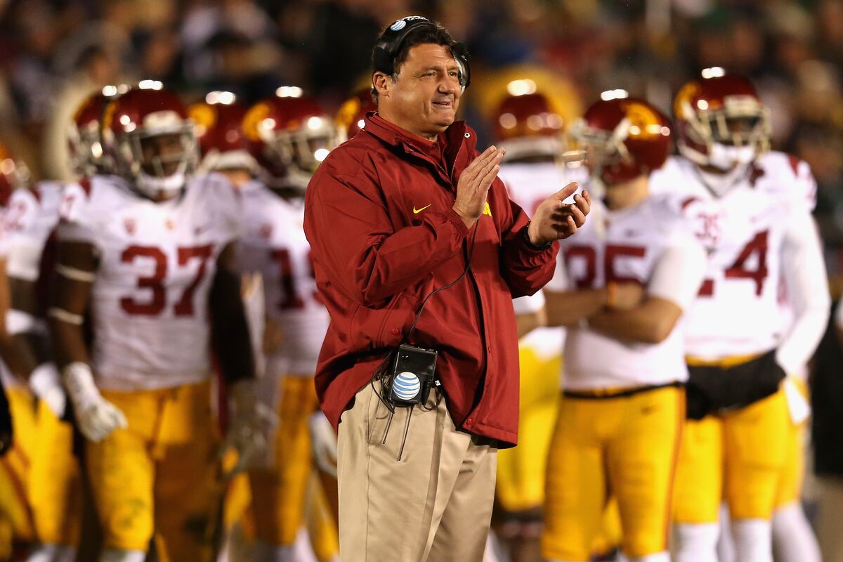 If USC Trojans Win Out, Is Orgeron Closer to Being a Lock for the ...
