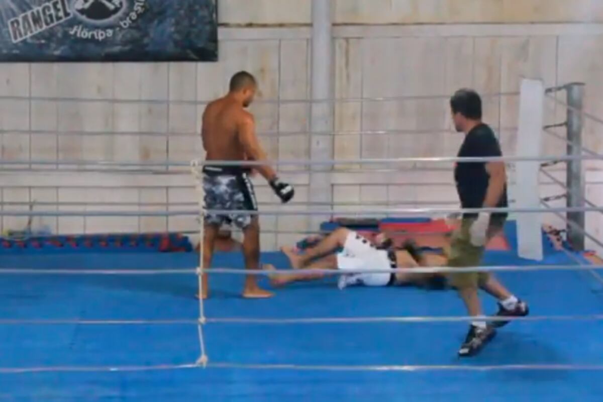 Brutal Head Kick KO Ends MMA Match in 6 Seconds | News, Scores ...