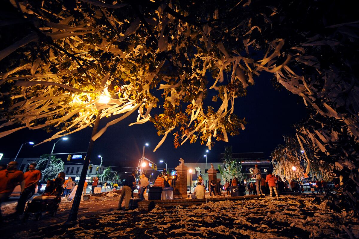 Harvey Updyke Wishes He Could Kill Toomer's Corner Trees Again | News ...