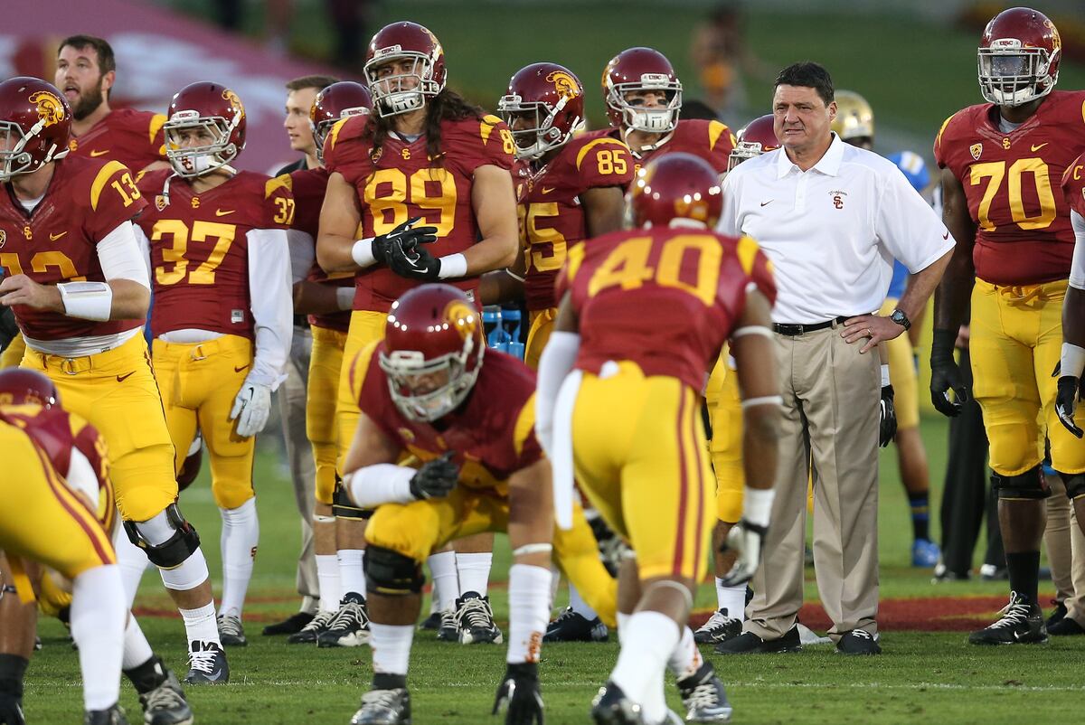 USC Football: Re-Imagining the Trojans' 2013 Season Without the ...
