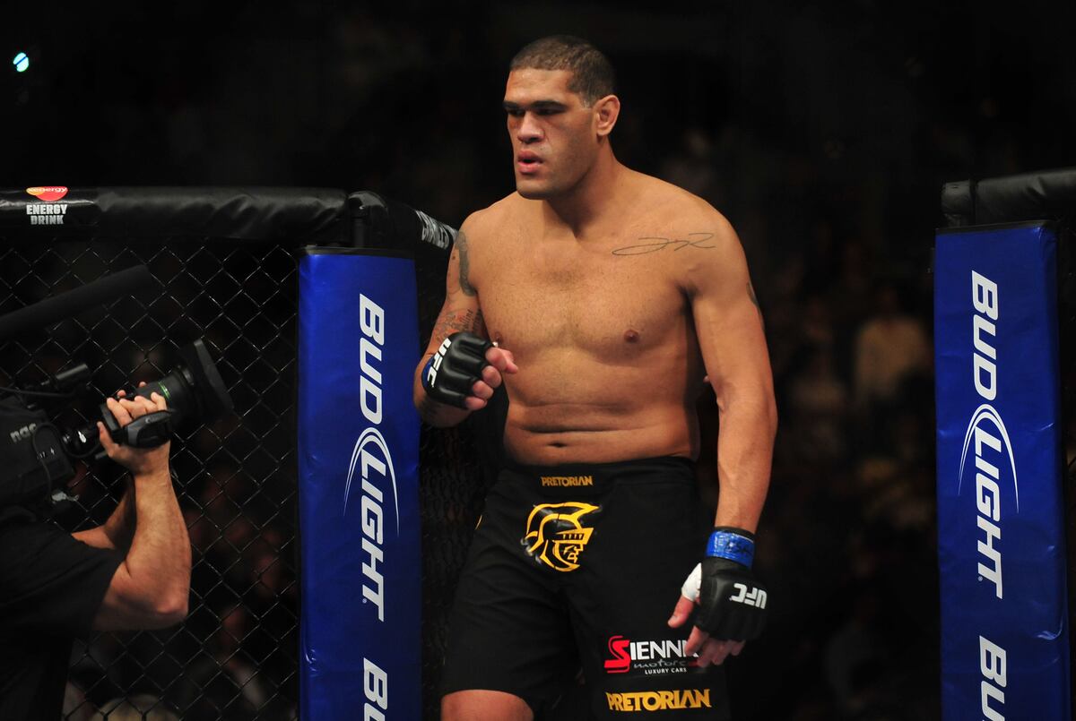 Hunt vs. Bigfoot: Last-Minute Preview for UFC Fight Night 33 | News ...