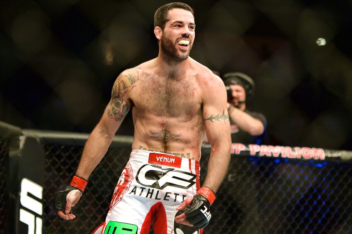 Matt Brown Withdraws from UFC on FOX 9 Bout Due to Back Injury | News ...