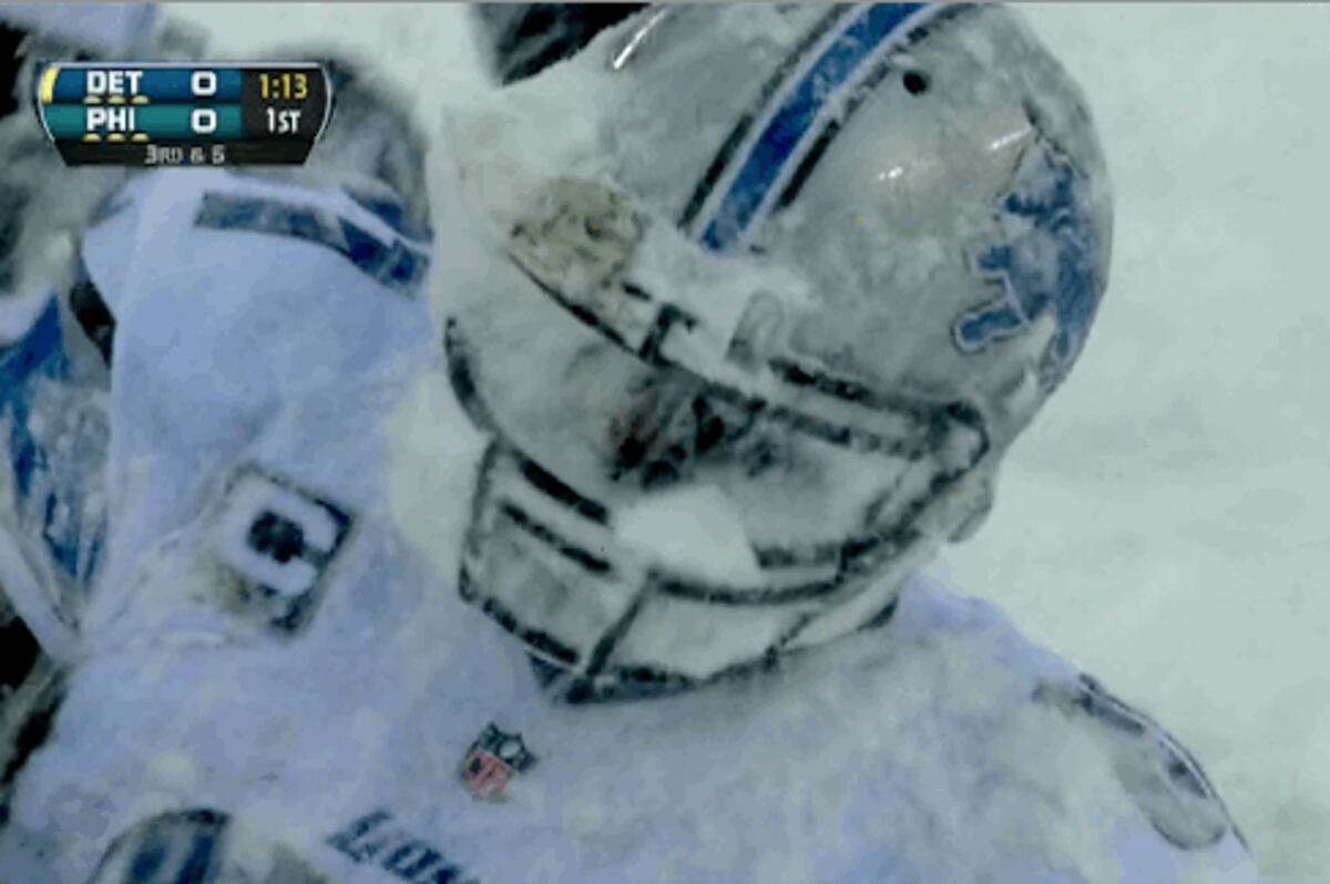 Amazingly Snowy Conditions Across the NFL Make for Some Outstanding ...