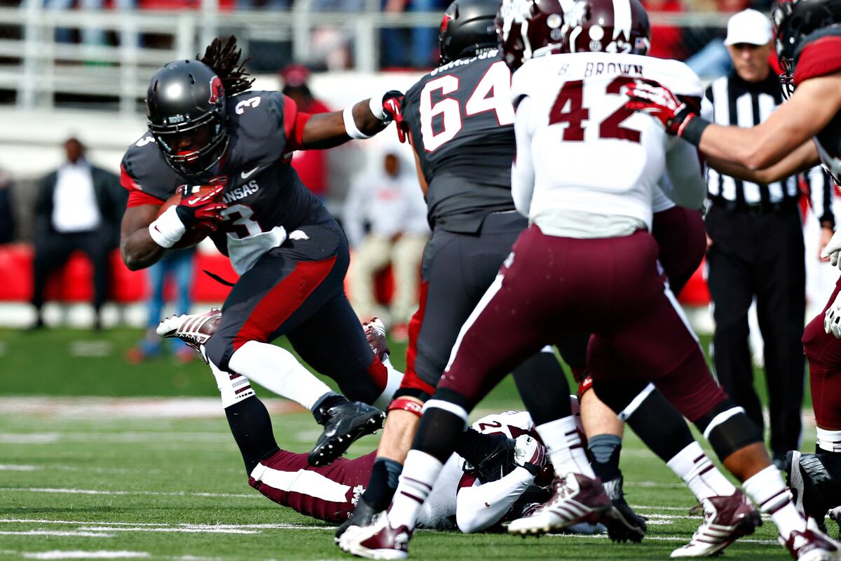 Arkansas Football Alex Collins Is The Next Big Thing For Razorbacks News Scores Highlights