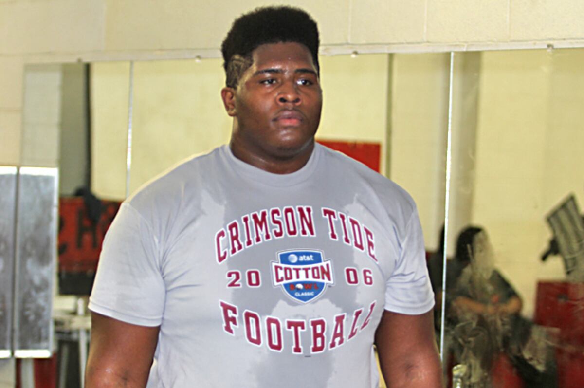 Charles Mosley Commits to Tennessee: Vols Land Versatile 4-Star DT ...
