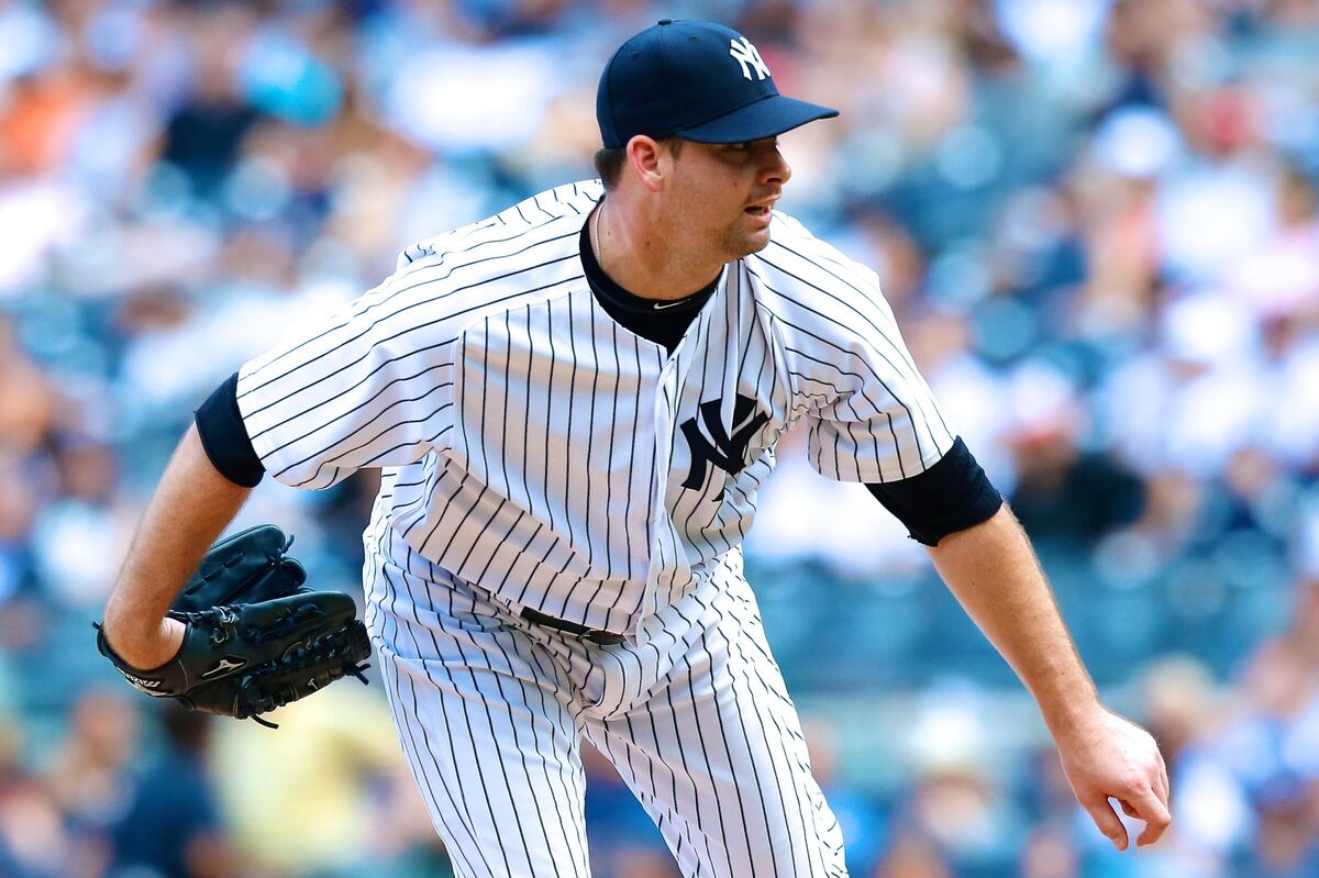 How Boone Logan's Lofty 3-Year Deal Impacts Free-Agent Reliever Market ...