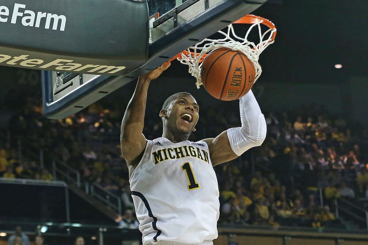 Michigan Basketball: 3 Keys to Upsetting No. 1 Arizona | News, Scores ...