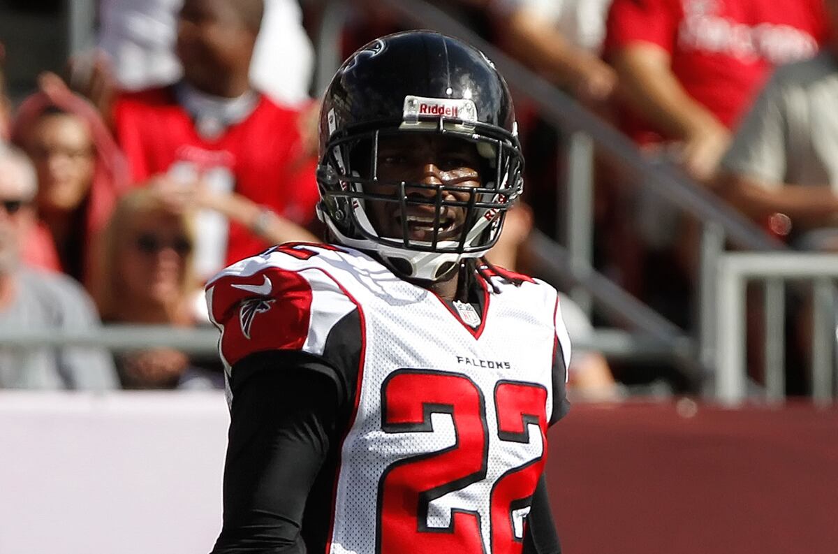 5 Players the Atlanta Falcons Should Release Before the 2014 Season ...