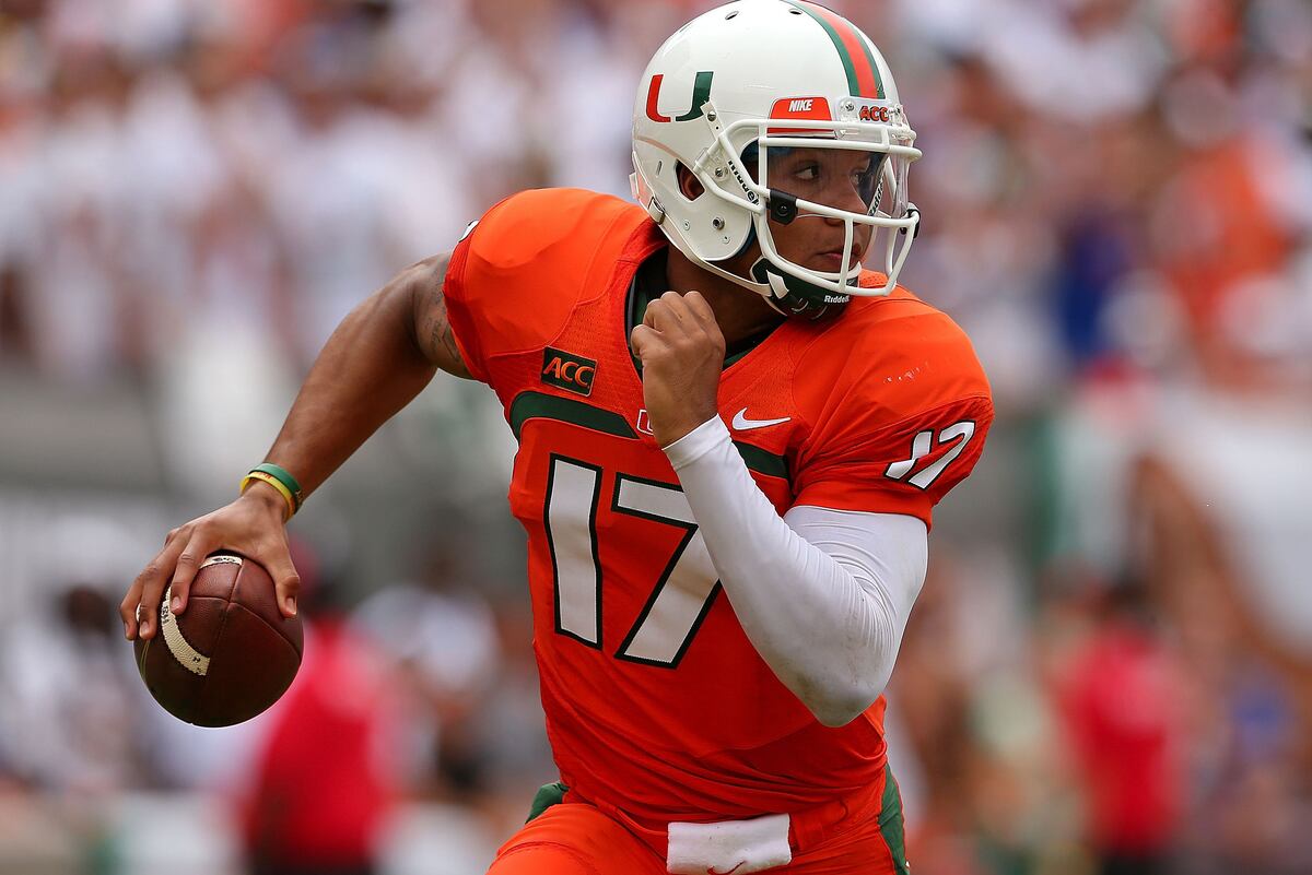 Russell Athletic Bowl: Fresh Miami Hurricanes vs. Louisville Cardinals ...