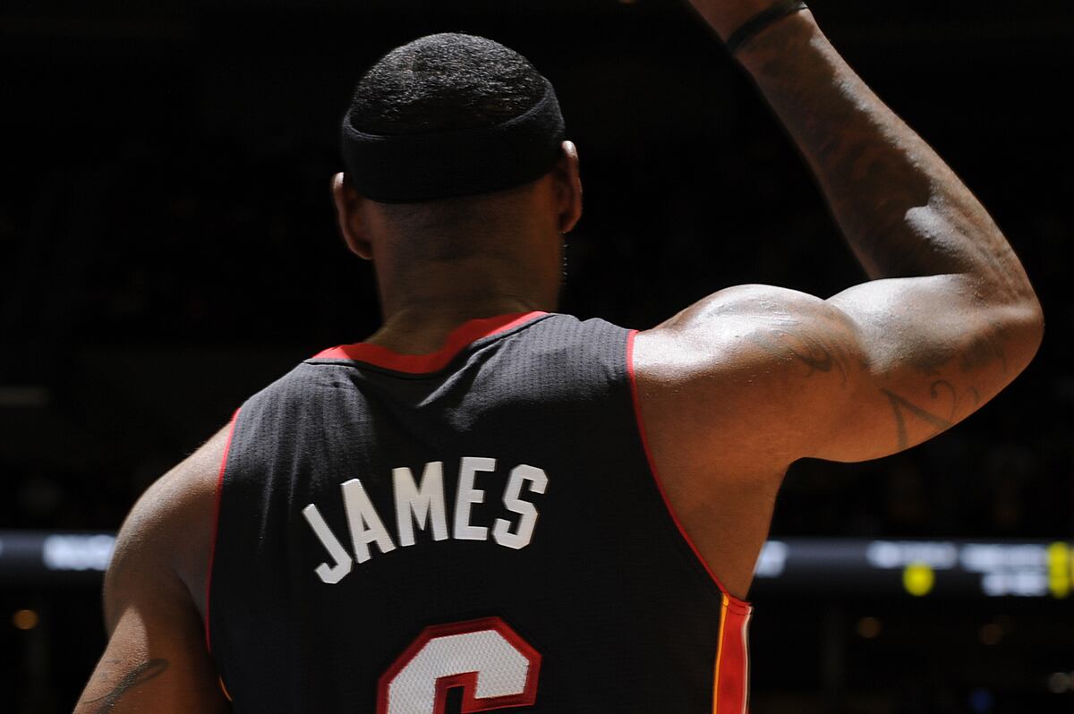 LeBron James Is Only NBA Superstar Who Gets to Write His Own Story ...