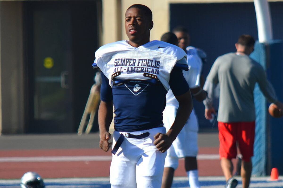 Adonis Jennings Commits to Pitt: Panthers Land 4-Star WR | News, Scores ...