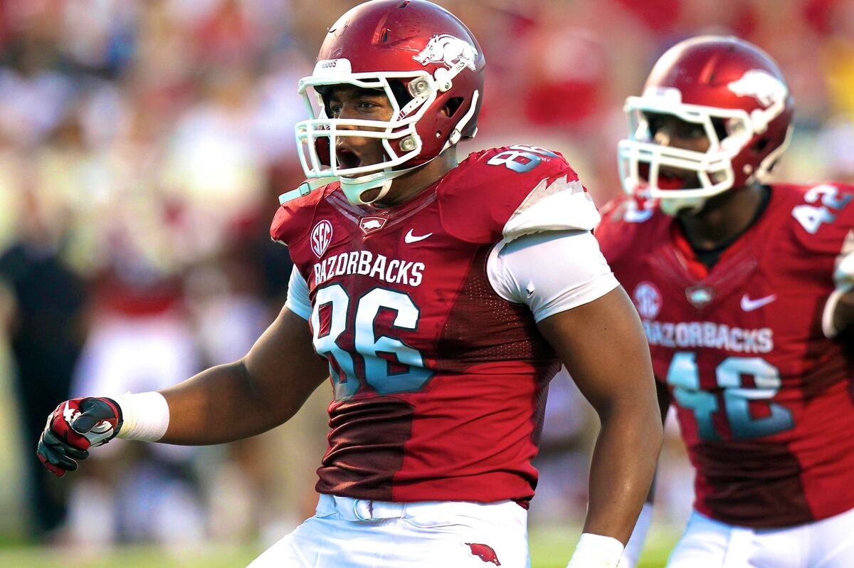 Arkansas DE Trey Flowers Announces He Will Return for Senior Season ...