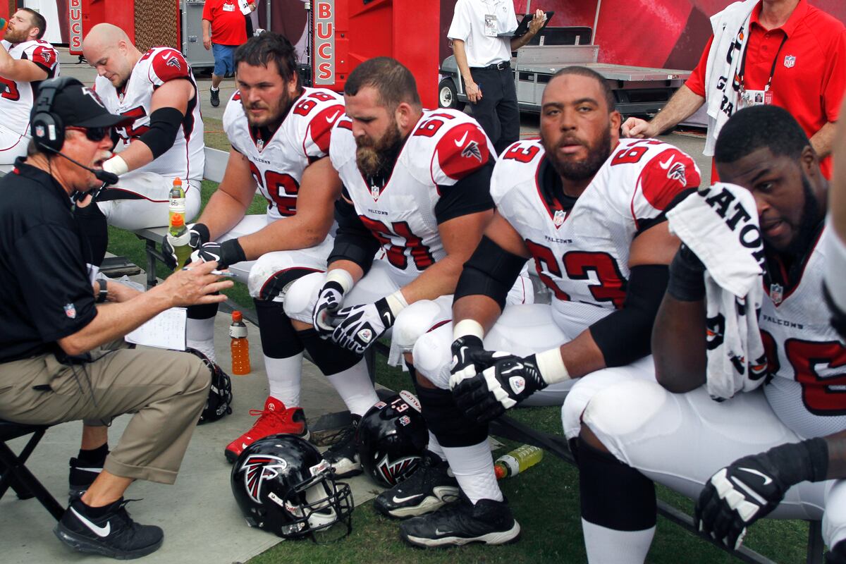 What the Revamped Atlanta Falcons Offensive Line Should Look Like in ...
