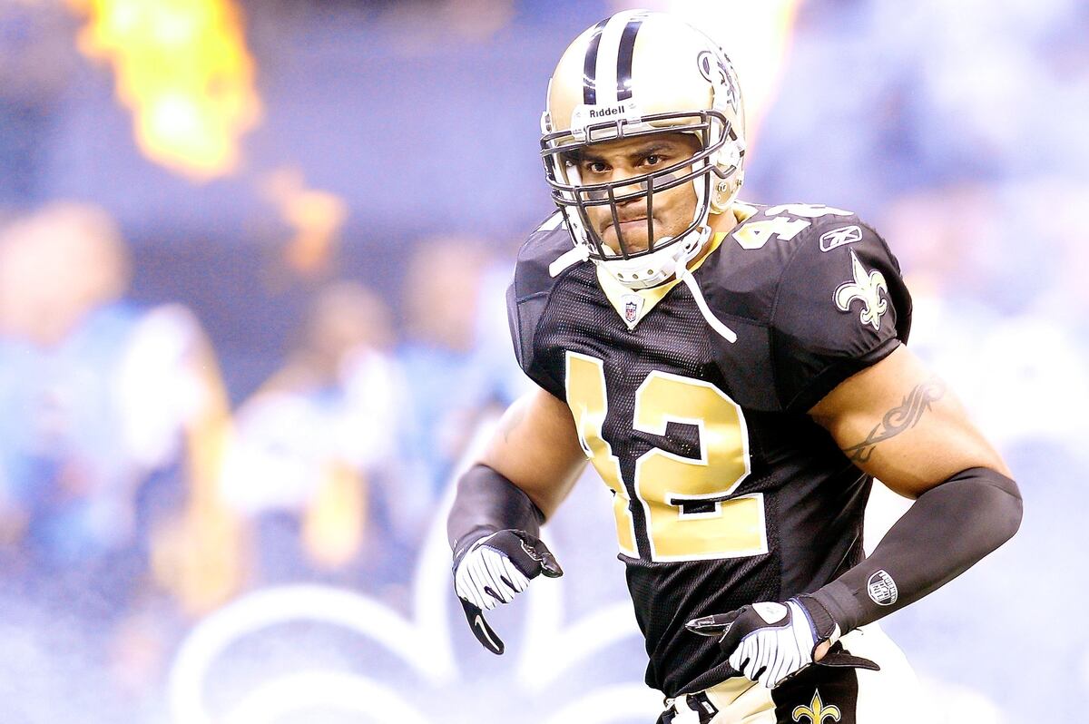 Former NFL Pro Bowler Darren Sharper Arrested on Suspicion of Rape ...