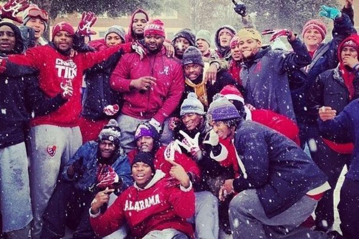 Alabama Football Team Celebrates Snow Day by Joining in on Snowball ...