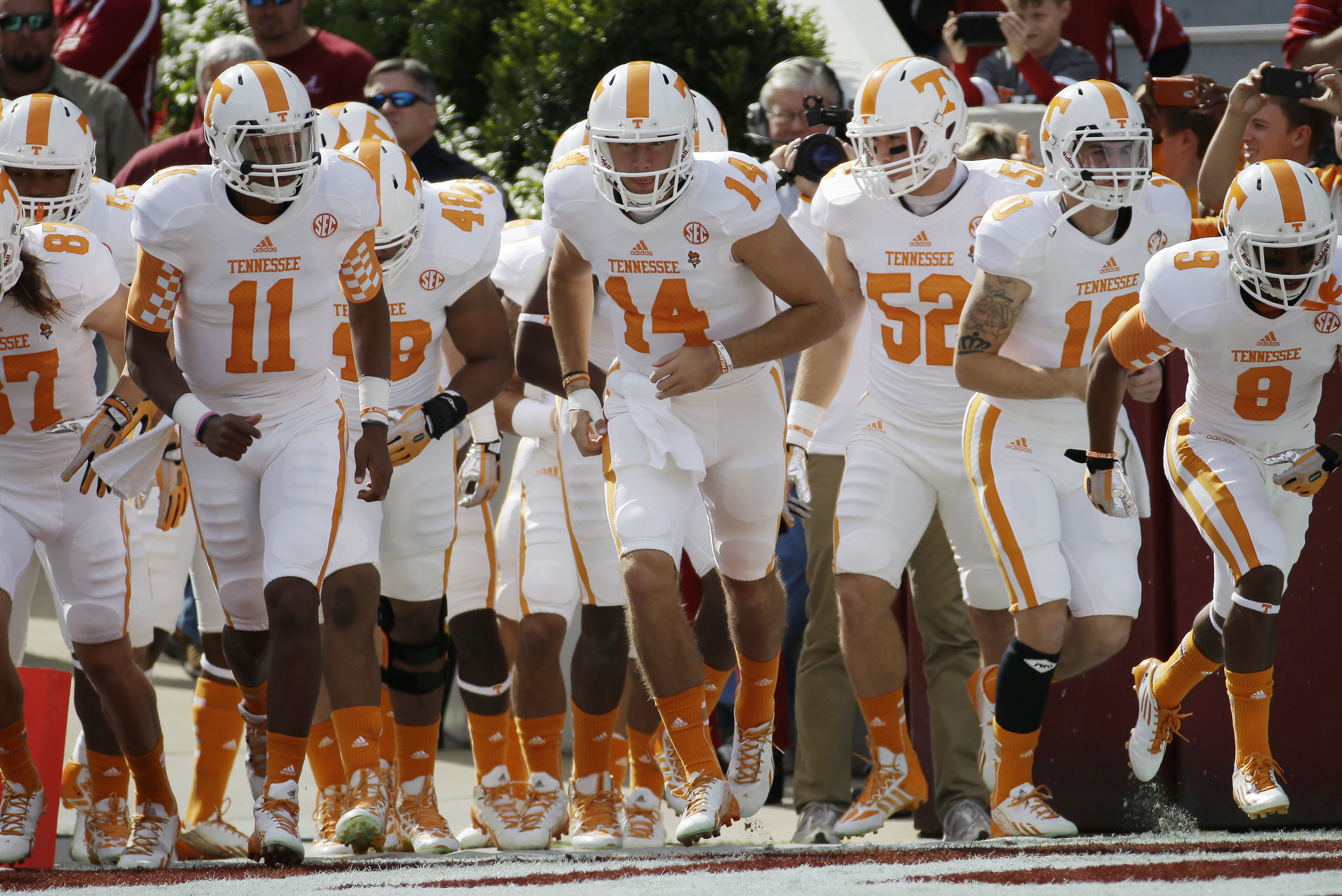University of Tennessee Announces 8-Year Apparel Partnership with Nike ...