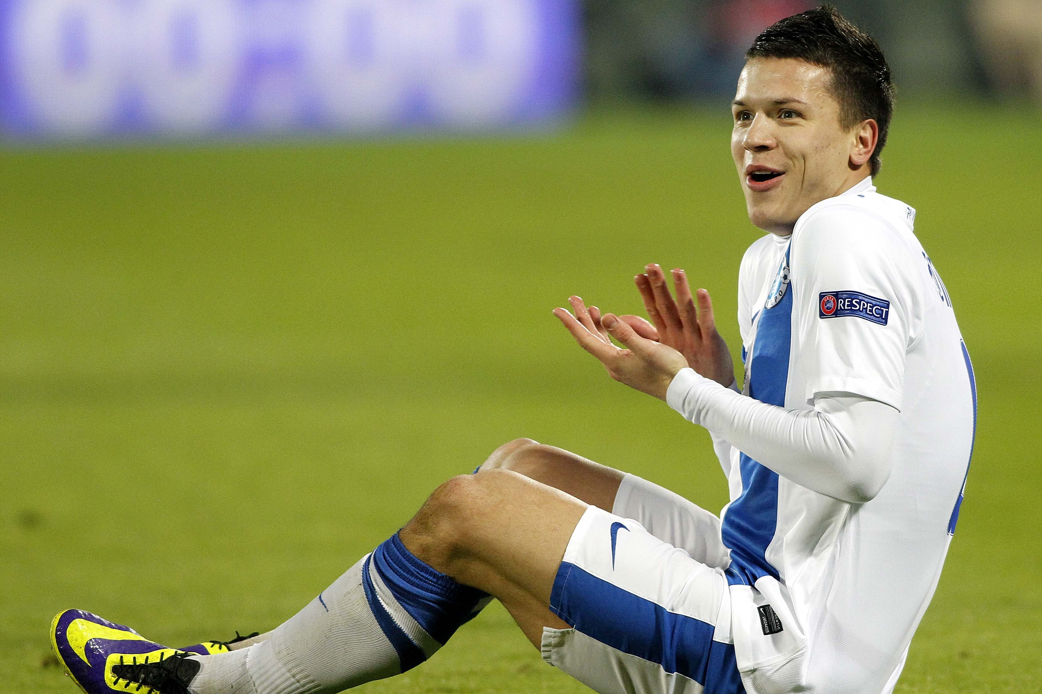 Liverpool Transfer News: Reds Deal for Yevhen Konoplyanka Falls Through ...