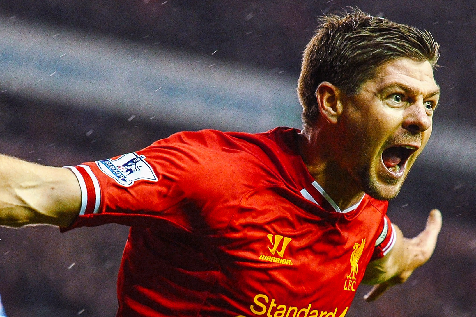 Holding Midfielder Steven Gerrard Flourishes in Liverpool Draw at West ...