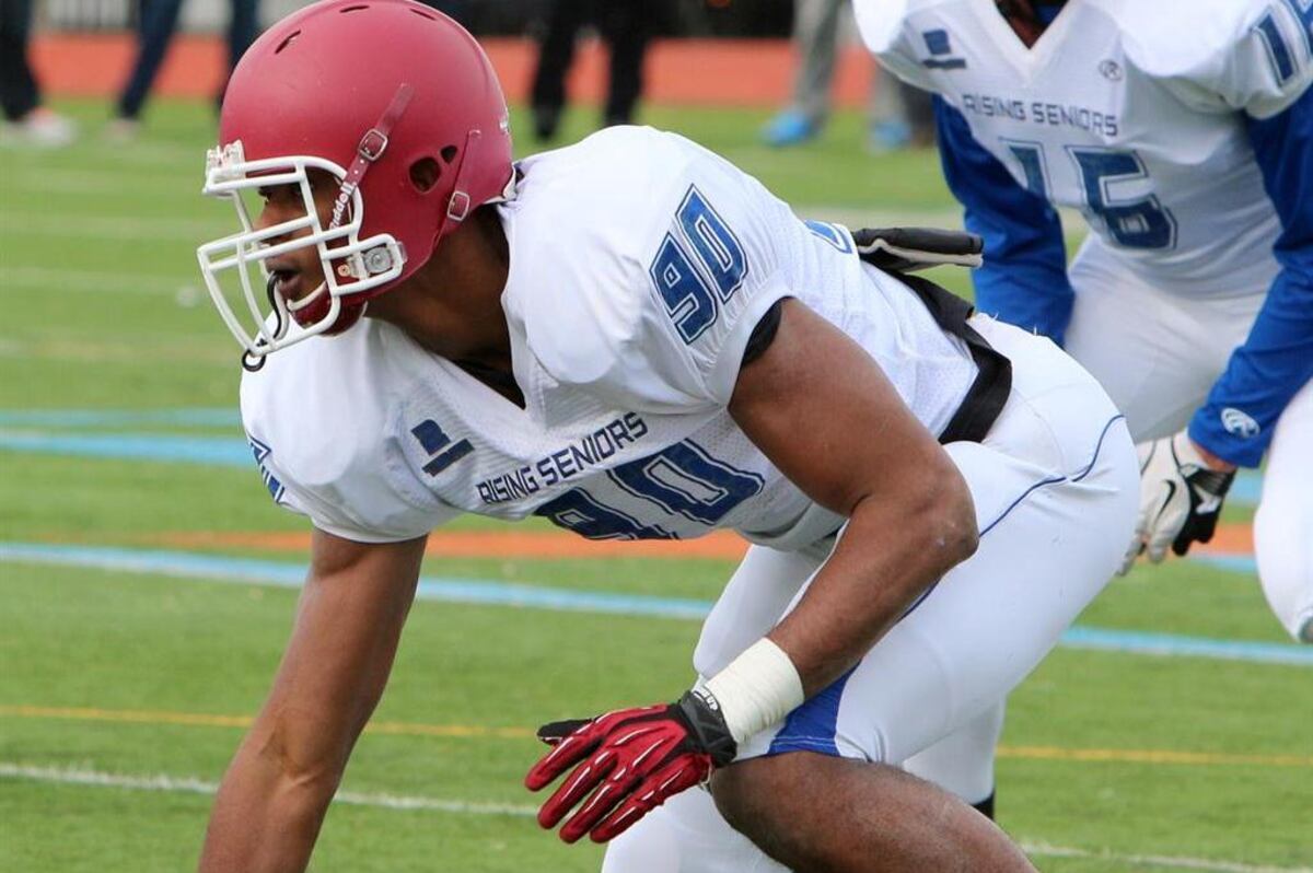 1-on-1 with Mekhi Brown: 5-Star DE and Alabama Commit Has FSU, USC in ...