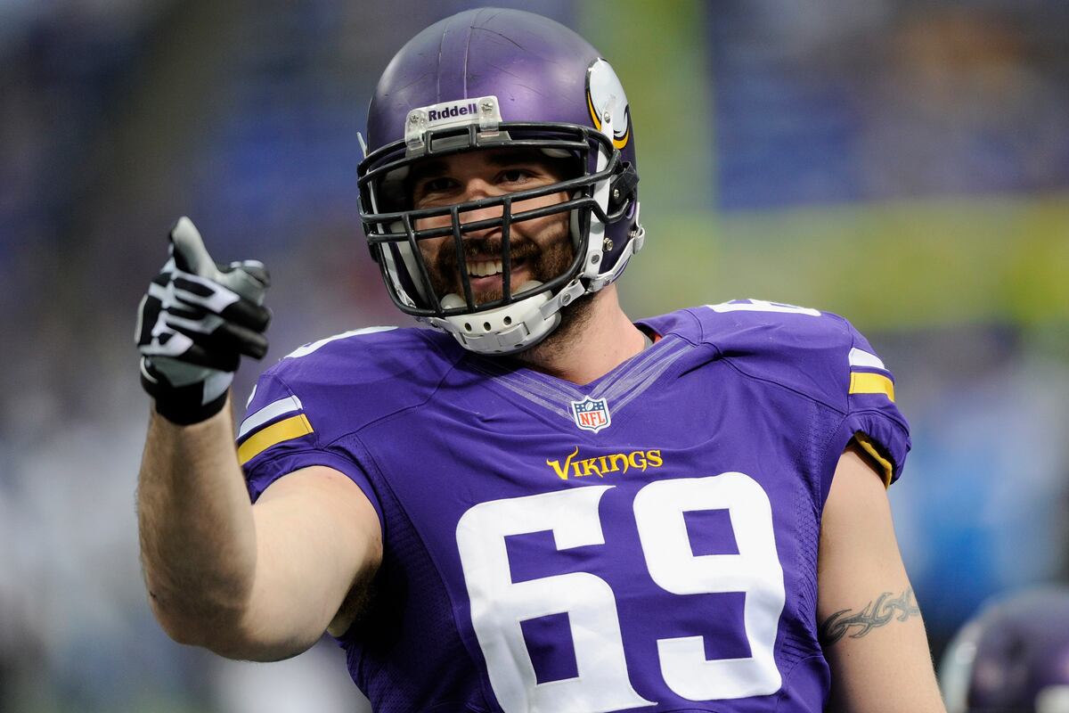 Jared Allen and a Title Contender Look Like a Perfect Free-Agency Match ...