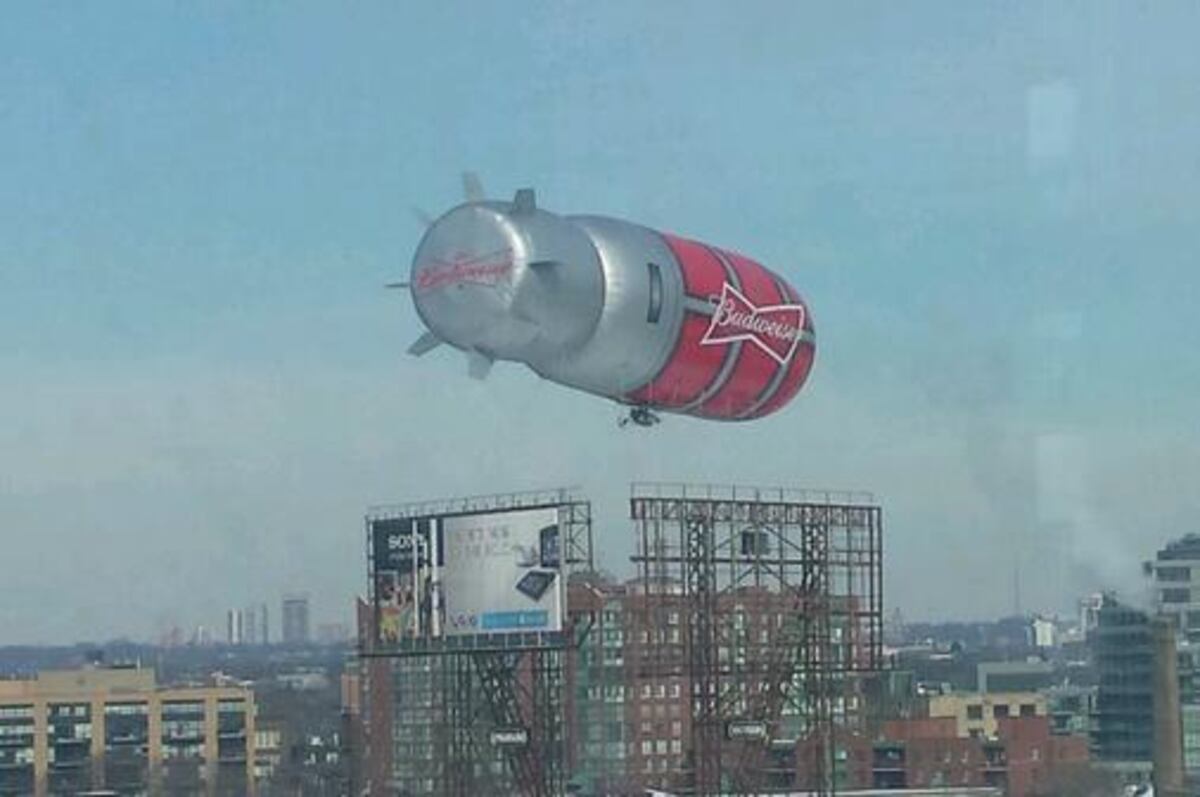 Goal Light Blimp Over Canada Will Go Off Every Time Hockey Team Scores ...