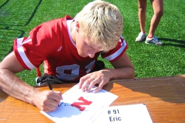 Before Michael Sam Became Football's First Gay Star, There Was Eric Lueshen