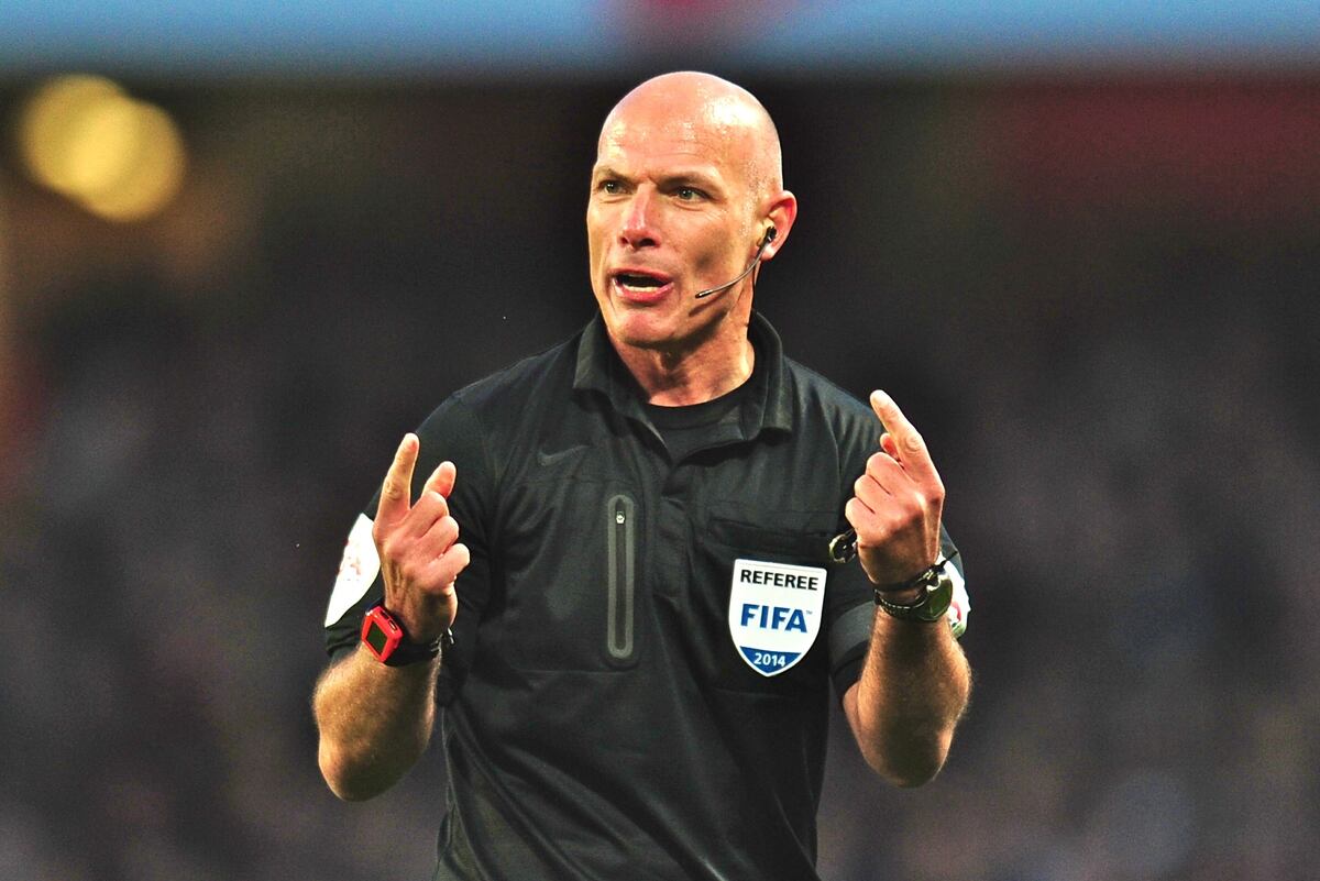 Benalouane, FA Cup Gaffes and the Biggest World Football Blunders of ...