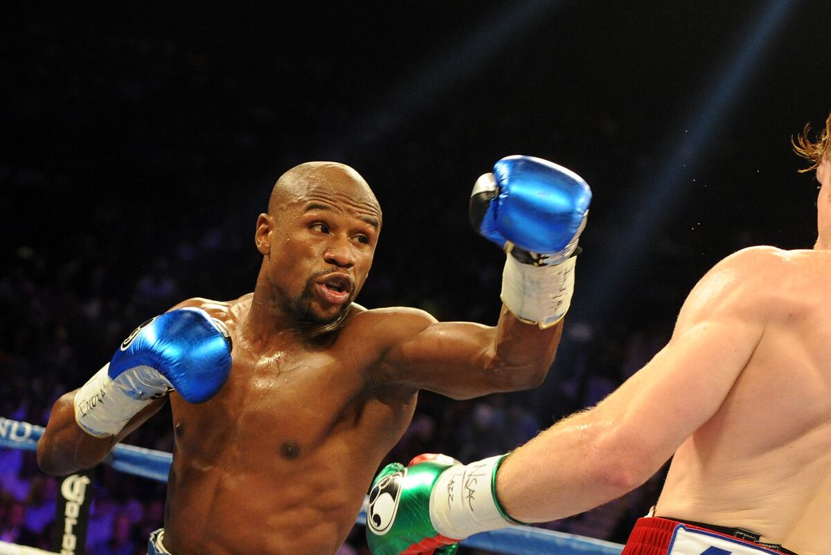 Mayweather vs. Maidana: Floyd Taking the Best of Only Bad Options ...