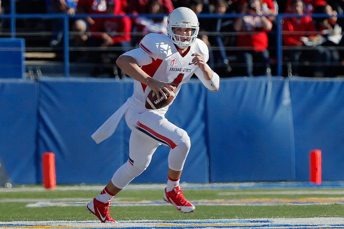 Derek Carr Cements Status as Early 2014 NFL Draft Pick with Impressive ...