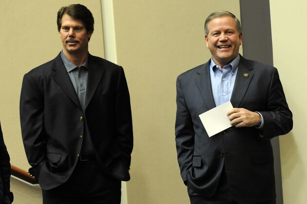 Notre Dame's New DC Brian VanGorder to Also Coach Inside Linebackers