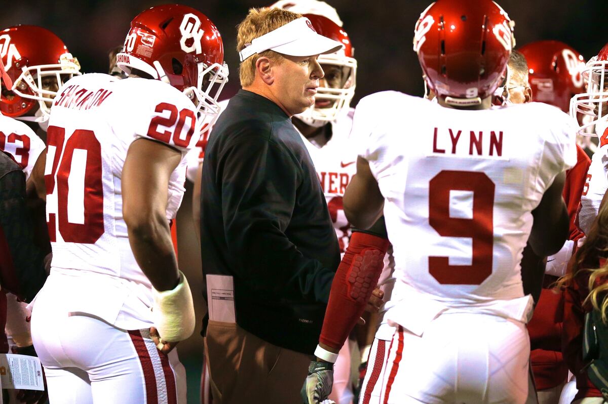 Oklahoma Football: Mike Stoops' Defense Key to a Sooners Title Run in ...