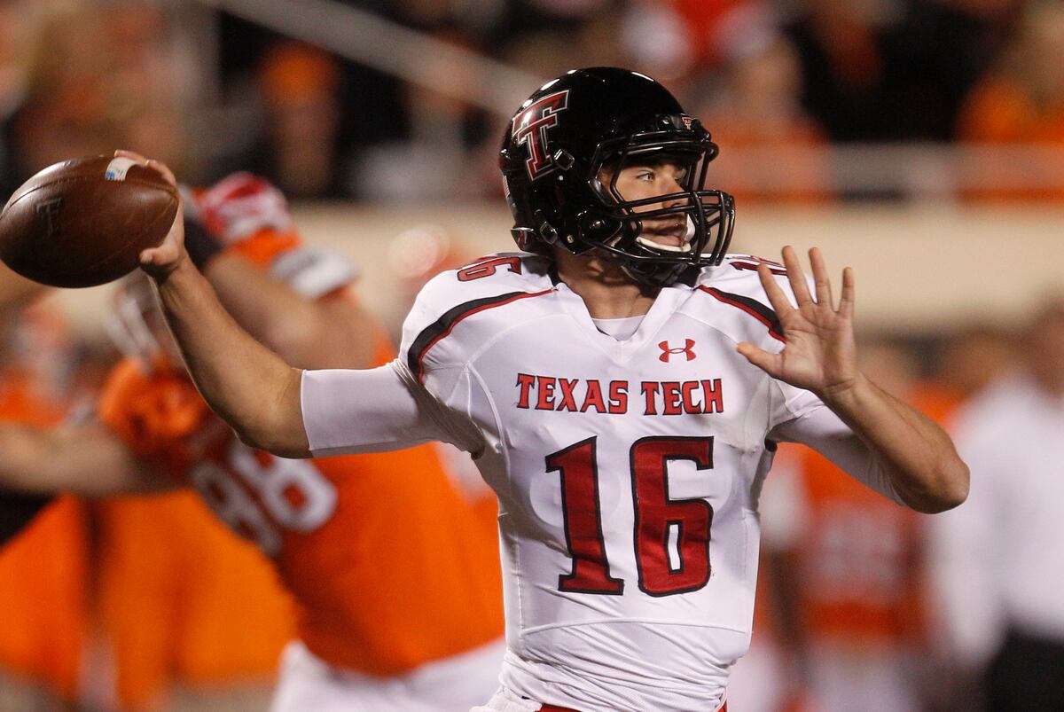 Virginia Tech Football: Will Michael Brewer or Mark Leal Start at QB in ...