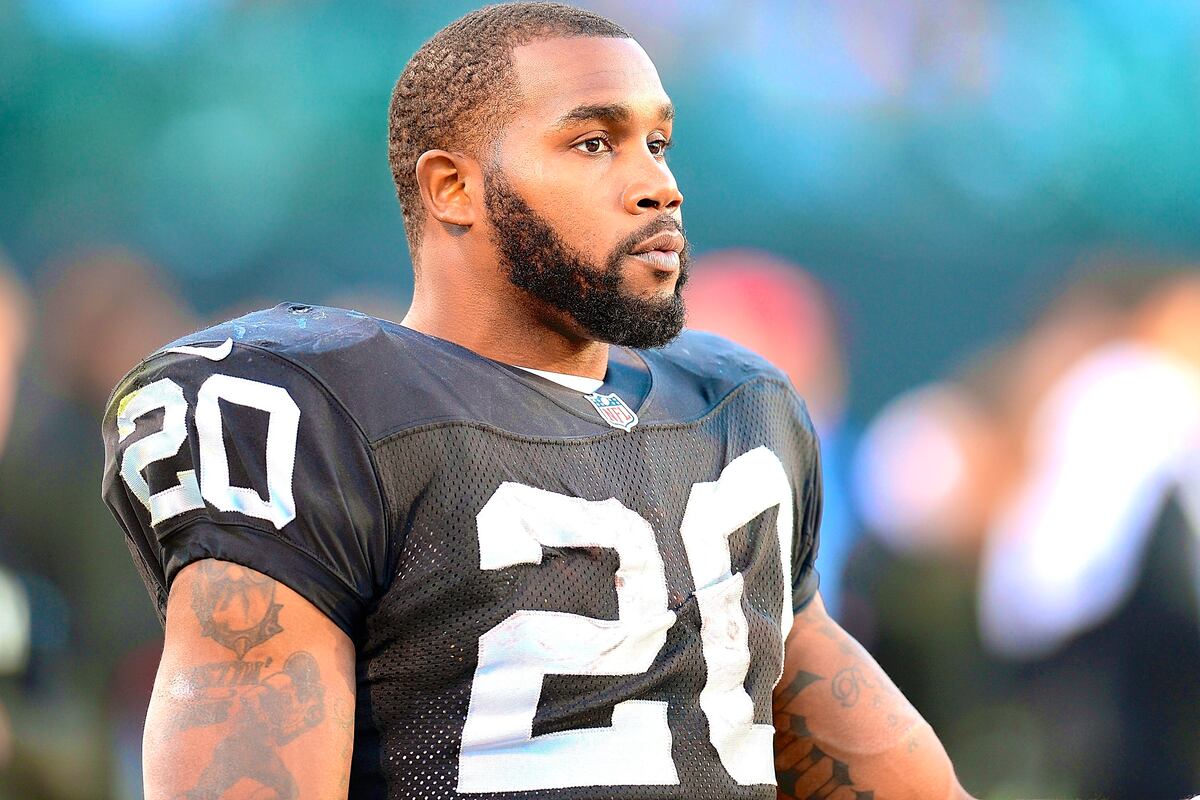 Can Darren McFadden Resurrect NFL Career in 2014? | News, Scores ...