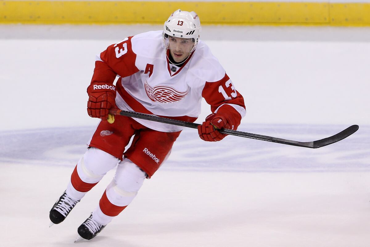 Pavel Datsyuk Injury: Updates on Red Wings Star's Knee and Return ...