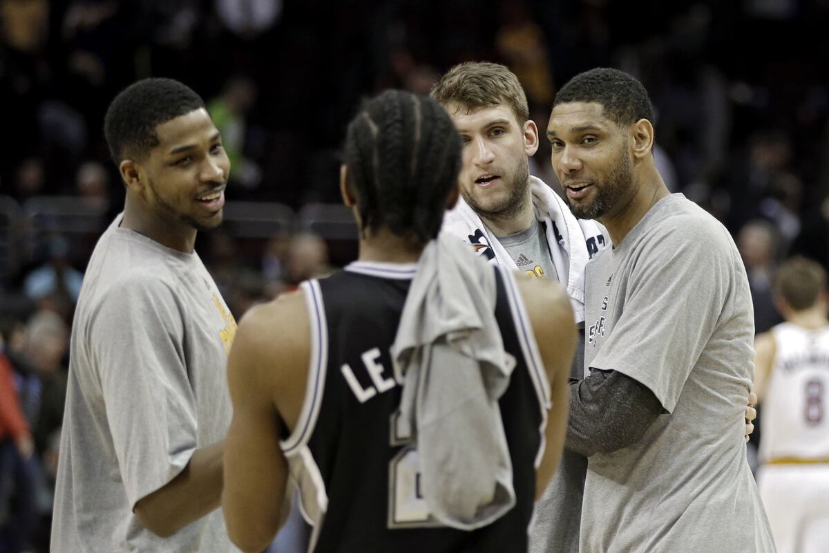 San Antonio Spurs Set NBA Record with 13 Different Players Recording an ...