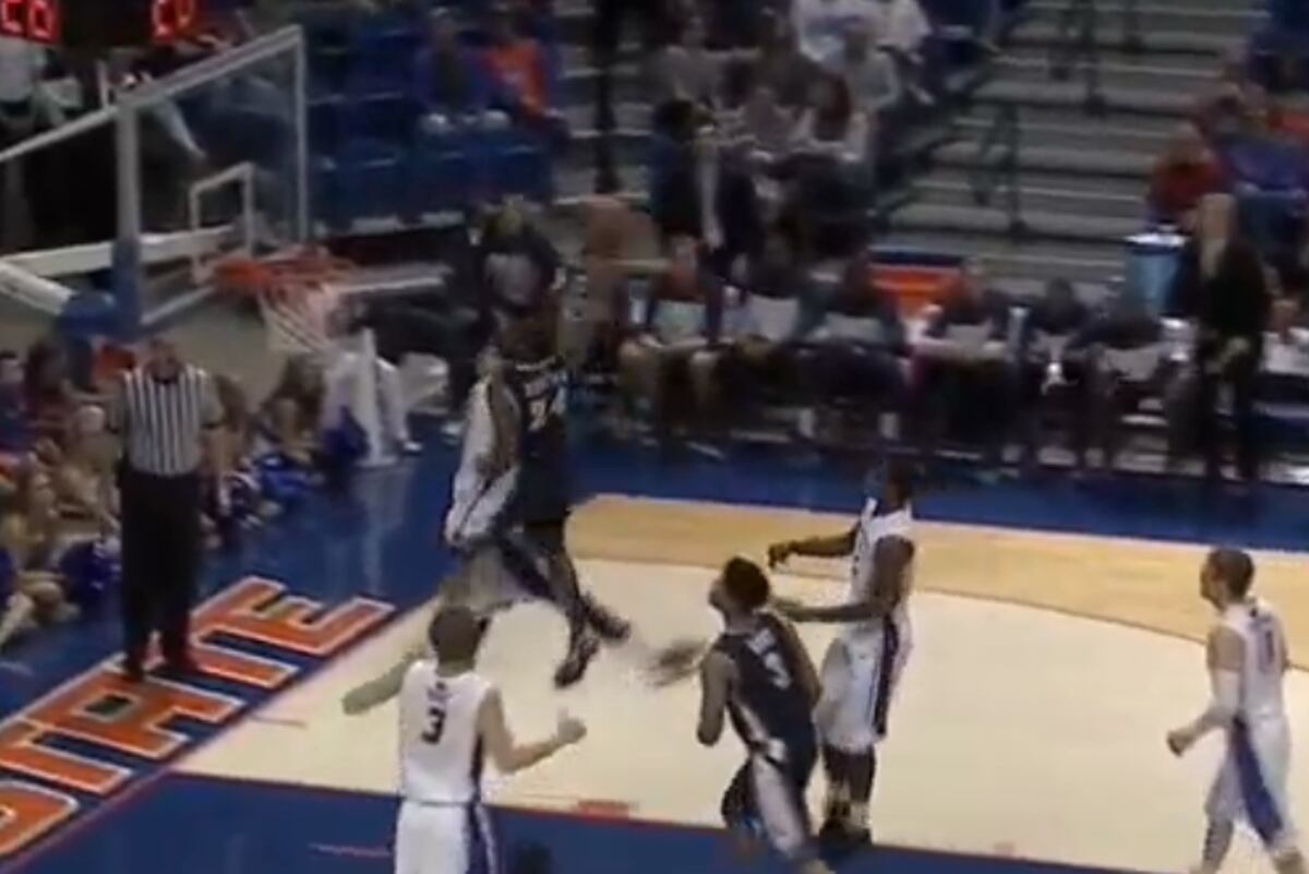 Nevada's Deonte Burton Annihilates Basket with Strong Dunk of the Year ...