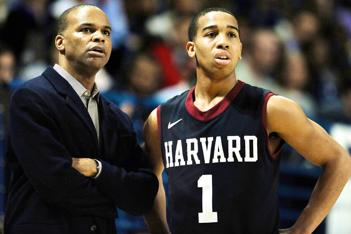 Harvard Crimson First Team to Punch Ticket to 2014 NCAA Tournament ...
