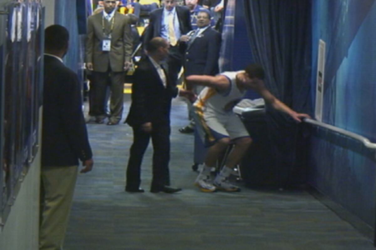 Klay Thompson Injury: Updates on Warriors Guard's Back and Return ...