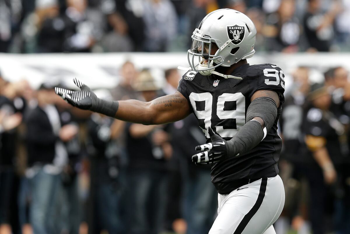 Bears Sign Lamarr Houston, Grading the Move and What It Means for ...