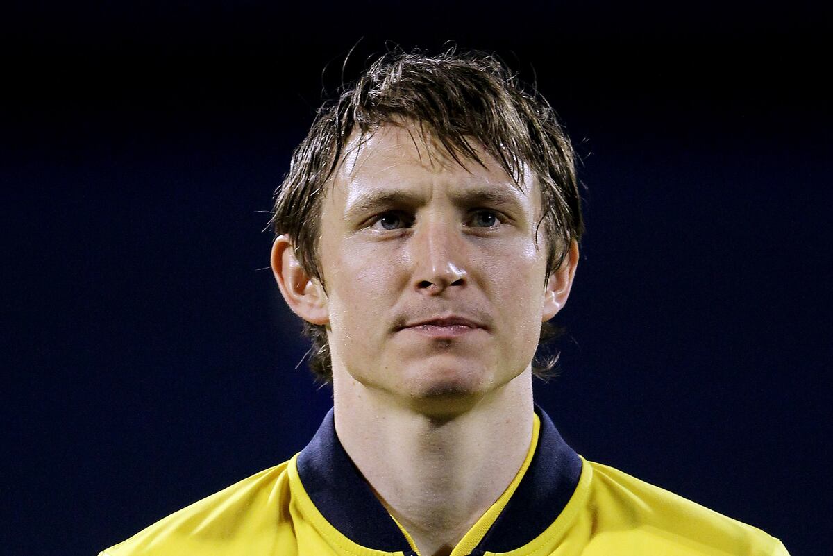 Kim Kallstrom Could Be Set for Arsenal Role After All | News, Scores ...