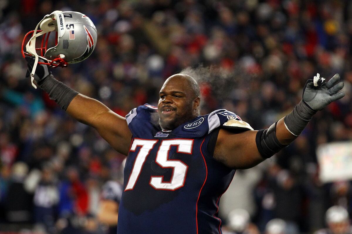 Breaking Down New England Patriots Defensive Tackle Vince Wilfork ...