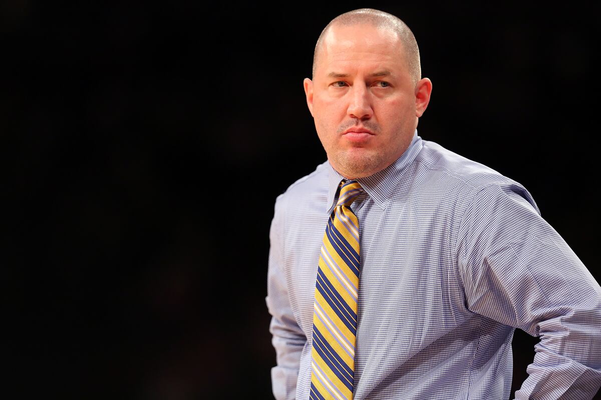 Buzz Williams Agrees to 7-Year Deal to Be Virginia Tech Head Coach ...