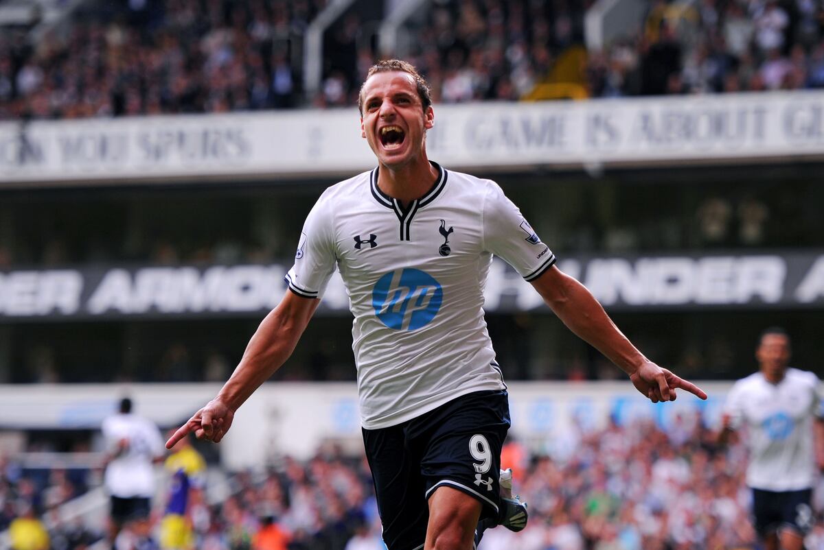 Roberto Soldado Injury: Updates on Tottenham Star's Status and Return ...