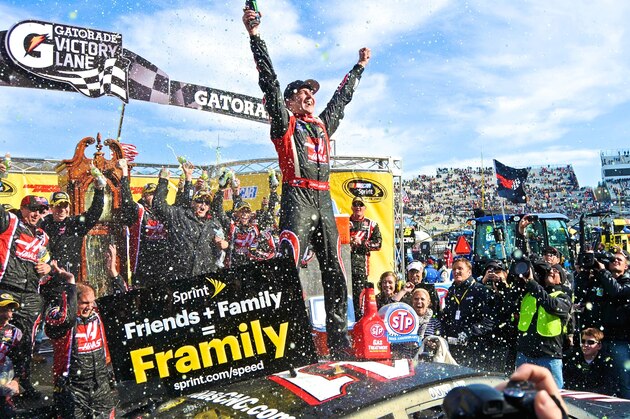 What Martinsville Sprint Cup Win Means for NASCAR's Outlaw, Kurt Busch