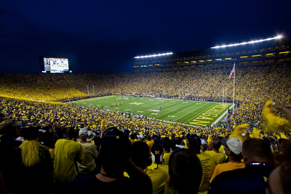 Michigan Finally Seeing Big Picture with Night Game Scheduling Trend ...