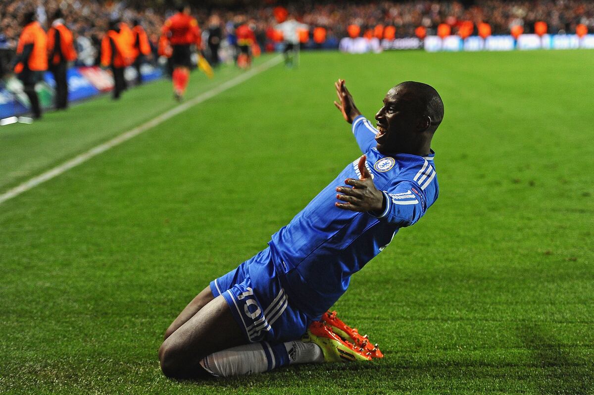 Demba Ba Hits Back at Jose Mourinho over Chelsea Strikers After PSG ...