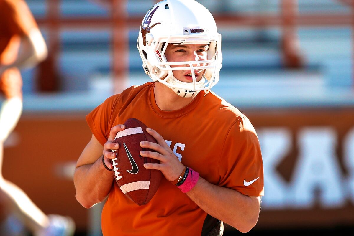 Texas Football: David Ash Fractures Foot, What Injury Means for QB ...