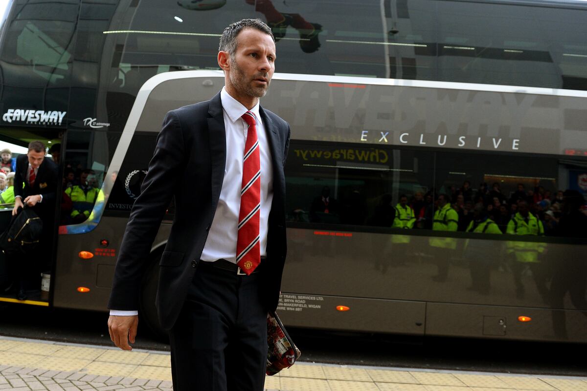 Ryan Giggs Delivers Manchester United Rallying Cry as Sam Allardyce ...